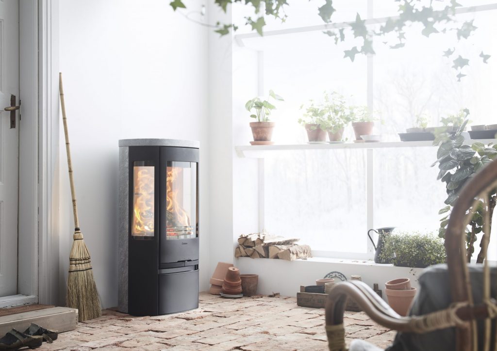 Poêle à bois 856 Style de Contura | Les Maîtres du feu